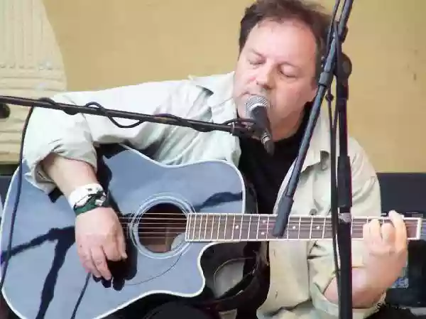 Paul Roland - Recensioni, discografia